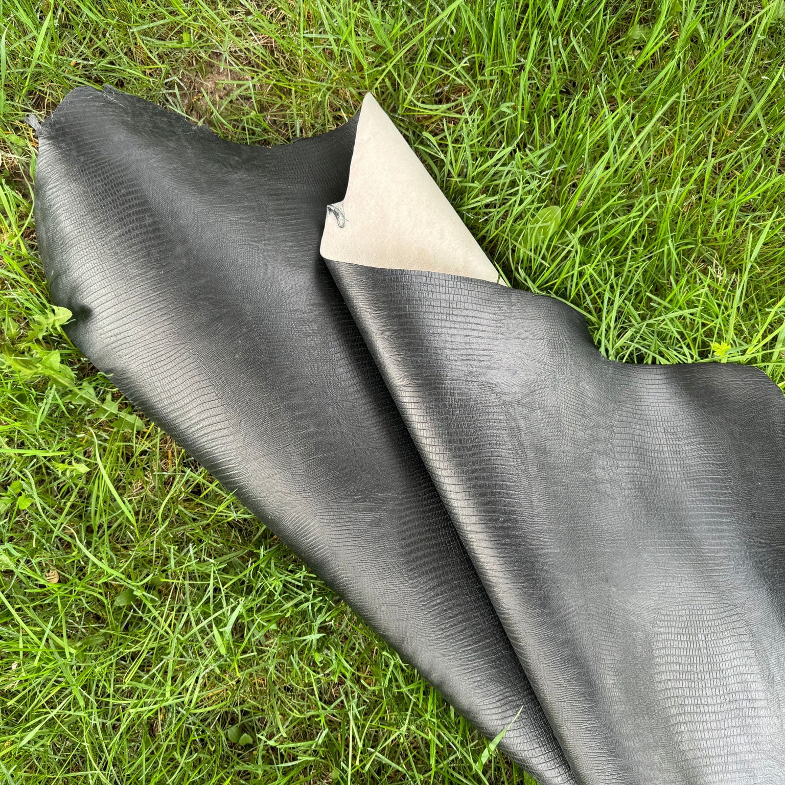 Leather Unlimited - Wholesale Leather Supplier since 1970