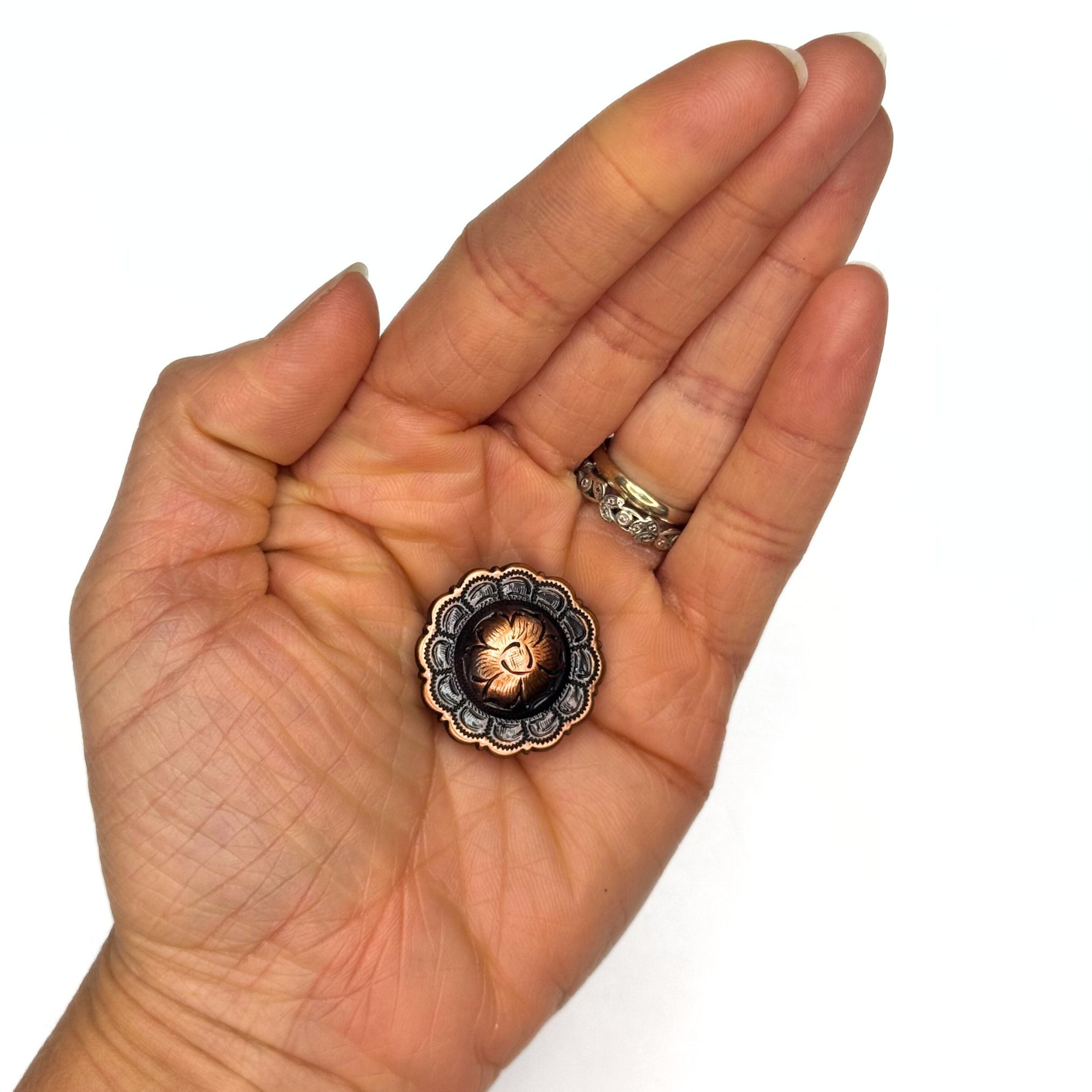 4 Pack Copper Flower Screw Back Conchos - 1" — Leather Unlimited